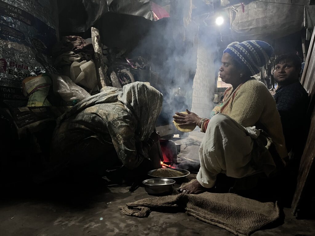 Indoor air pollution: How slum dwellers breathe air more toxic than ...